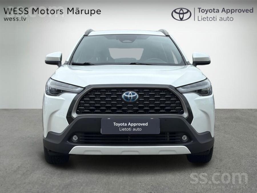 Белый Тойота Corolla Cross 2023 в Рига, объемом двигателя 2.00 л и пробегом 59 тыс. км за 29990 €, фото 6 на AUTOMOTO.COM.LV