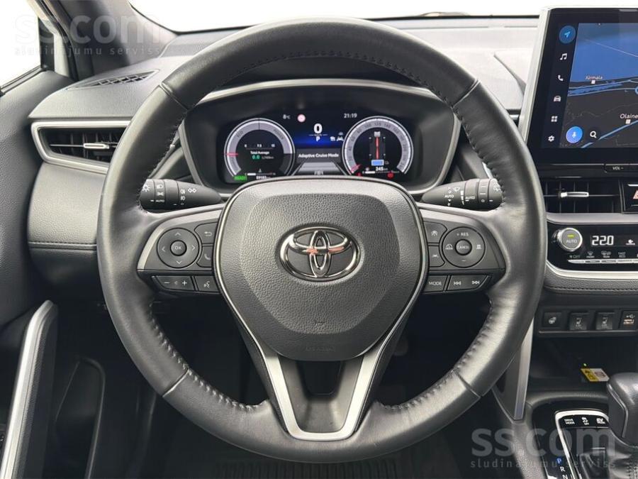 Белый Тойота Corolla Cross 2023 в Рига, объемом двигателя 2.00 л и пробегом 59 тыс. км за 29990 €, фото 13 на AUTOMOTO.COM.LV