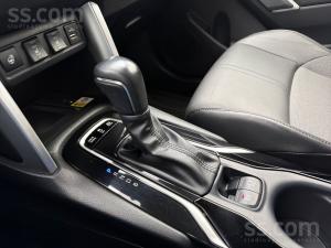 Белый Тойота Corolla Cross 2023 в Рига, объемом двигателя 2.00 л и пробегом 59 тыс. км за 29990 €, фото 21 на AUTOMOTO.COM.LV