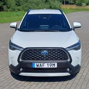 Balts Toyota Corolla Cross 2023 Šauļi, ar dzinēja tilpumu 0.00 L un nobraukumu 240 tūkst. km par 19900 €, foto 3 vietnē AUTOMOTO.COM.LV