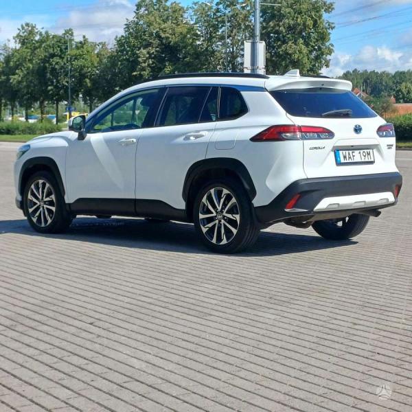 Balts Toyota Corolla Cross 2023 Šauļi, ar dzinēja tilpumu 0.00 L un nobraukumu 240 tūkst. km par 19900 €, foto 9 vietnē AUTOMOTO.COM.LV