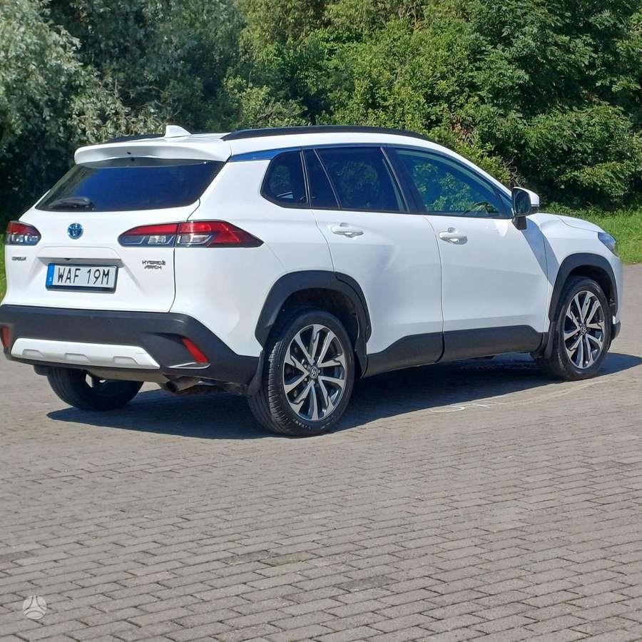 Balts Toyota Corolla Cross 2023 Šauļi, ar dzinēja tilpumu 0.00 L un nobraukumu 240 tūkst. km par 19900 €, foto 14 vietnē AUTOMOTO.COM.LV