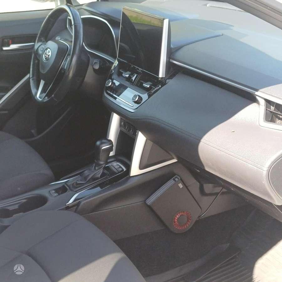 Balts Toyota Corolla Cross 2023 Šauļi, ar dzinēja tilpumu 0.00 L un nobraukumu 240 tūkst. km par 19900 €, foto 16 vietnē AUTOMOTO.COM.LV