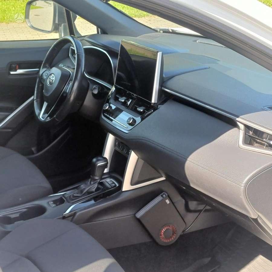Balts Toyota Corolla Cross 2023 Šauļi, ar dzinēja tilpumu 0.00 L un nobraukumu 240 tūkst. km par 19900 €, foto 17 vietnē AUTOMOTO.COM.LV