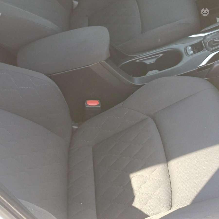Balts Toyota Corolla Cross 2023 Šauļi, ar dzinēja tilpumu 0.00 L un nobraukumu 240 tūkst. km par 19900 €, foto 18 vietnē AUTOMOTO.COM.LV