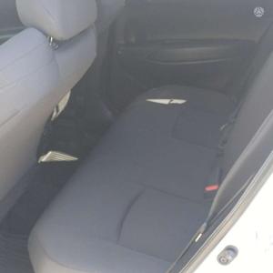 Balts Toyota Corolla Cross 2023 Šauļi, ar dzinēja tilpumu 0.00 L un nobraukumu 240 tūkst. km par 19900 €, foto 20 vietnē AUTOMOTO.COM.LV