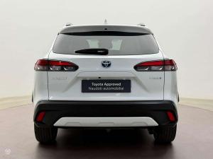 Белый Тойота Corolla Cross 2023 в Паневежис, объемом двигателя 1.99 л и пробегом 119 тыс. км за 30990 €, фото 8 на AUTOMOTO.COM.LV