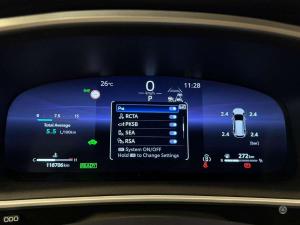 Белый Тойота Corolla Cross 2023 в Паневежис, объемом двигателя 1.99 л и пробегом 119 тыс. км за 30990 €, фото 28 на AUTOMOTO.COM.LV