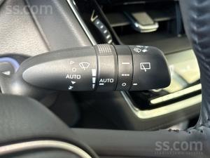 Balts Toyota Corolla Cross 2023 Rīga, ar dzinēja tilpumu 2.00 L un nobraukumu 51 tūkst. km par 34990 €, foto 19 vietnē AUTOMOTO.COM.LV