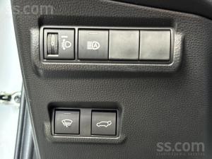 Balts Toyota Corolla Cross 2023 Rīga, ar dzinēja tilpumu 2.00 L un nobraukumu 51 tūkst. km par 34990 €, foto 21 vietnē AUTOMOTO.COM.LV