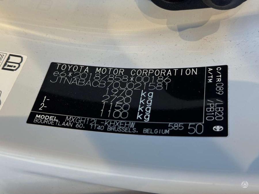 Balts Toyota Corolla Cross 2023 Šauļi, ar dzinēja tilpumu 1.99 L un nobraukumu 51 tūkst. km par 32900 €, foto 34 vietnē AUTOMOTO.COM.LV