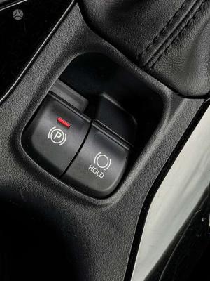 Белый Тойота Corolla Cross 2023 в Кедайняй, объемом двигателя 1.99 л и пробегом 49 тыс. км за 32900 €, фото 30 на AUTOMOTO.COM.LV