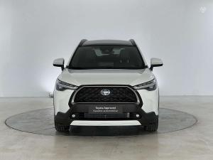 Белый Тойота Corolla Cross 2023 в Вильнюс, объемом двигателя 1.99 л и пробегом 62 тыс. км за 33900 €, фото 6 на AUTOMOTO.COM.LV