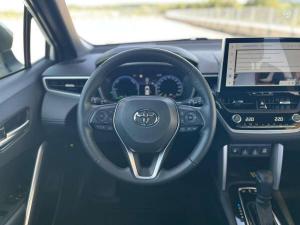 Balts Toyota Corolla Cross 2023 Viļņa, ar dzinēja tilpumu 1.99 L un nobraukumu 52 tūkst. km par 26999 €, foto 13 vietnē AUTOMOTO.COM.LV