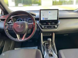 Белый Тойота Corolla Cross 2023 в Вильнюс, объемом двигателя 1.80 л и пробегом 185 тыс. км за 20900 €, фото 12 на AUTOMOTO.COM.LV