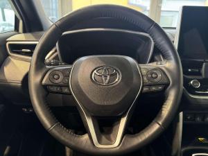 Balts Toyota Corolla Cross 2024 Šauļi, ar dzinēja tilpumu 1.99 L un nobraukumu 26 tūkst. km par 34900 €, foto 17 vietnē AUTOMOTO.COM.LV