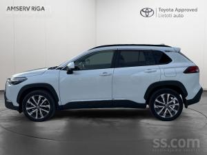 Balts Toyota Corolla Cross 2024 Rīga, ar dzinēja tilpumu 1.80 L un nobraukumu 48 tūkst. km par 28900 €, foto 9 vietnē AUTOMOTO.COM.LV