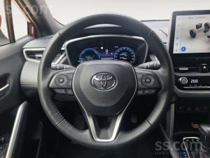Balts Toyota Corolla Cross 2024 Rīga, ar dzinēja tilpumu 1.80 L un nobraukumu 48 tūkst. km par 28900 €, foto 15 vietnē AUTOMOTO.COM.LV