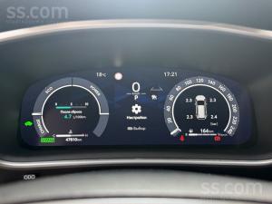 Balts Toyota Corolla Cross 2024 Rīga, ar dzinēja tilpumu 1.80 L un nobraukumu 48 tūkst. km par 28900 €, foto 18 vietnē AUTOMOTO.COM.LV