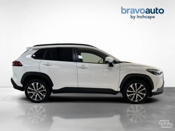 Balts Toyota Corolla Cross 2024 Viļņa, ar dzinēja tilpumu 1.80 L un nobraukumu 93 tūkst. km par 27500 €, foto 7 vietnē AUTOMOTO.COM.LV