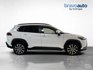 Balts Toyota Corolla Cross 2024 Viļņa, ar dzinēja tilpumu 1.80 L un nobraukumu 93 tūkst. km par 27500 €, foto 7 vietnē AUTOMOTO.COM.LV