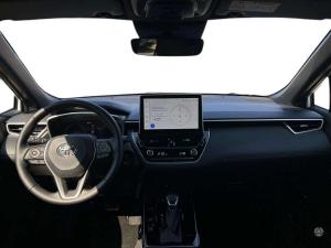 Белый Тойота Corolla Cross 2025 в Клайпеда, объемом двигателя 1.80 л и пробегом 7 тыс. км за 32000 €, фото 9 на AUTOMOTO.COM.LV