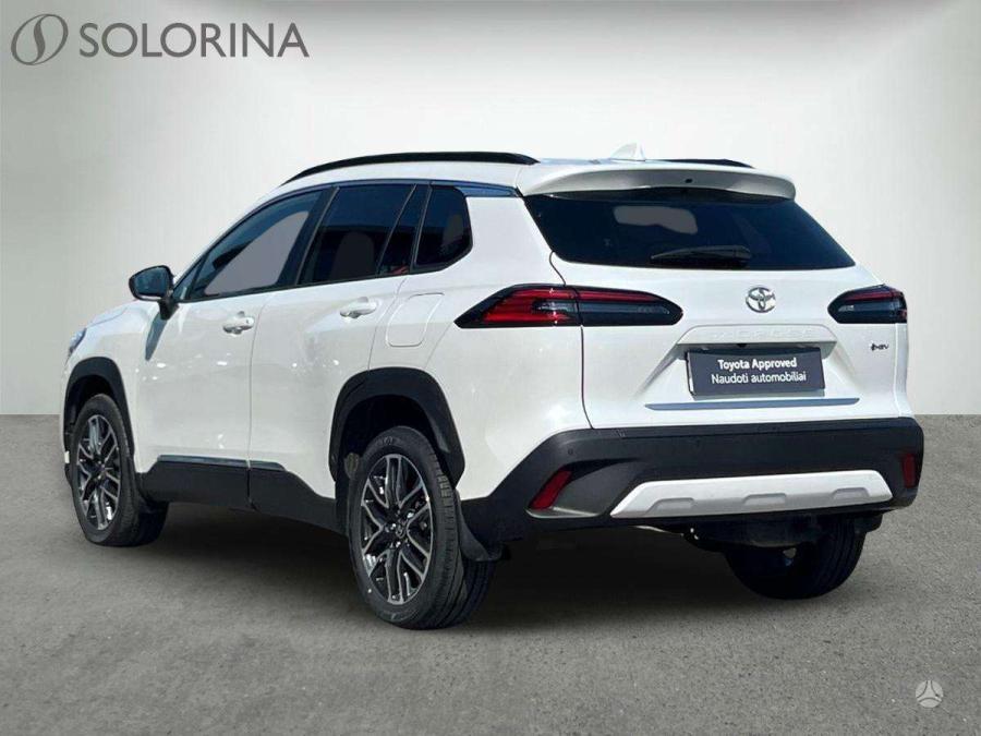 Белый Тойота Corolla Cross 2025 в Клайпеда, объемом двигателя 1.80 л и пробегом 7 тыс. км за 32000 €, фото 18 на AUTOMOTO.COM.LV