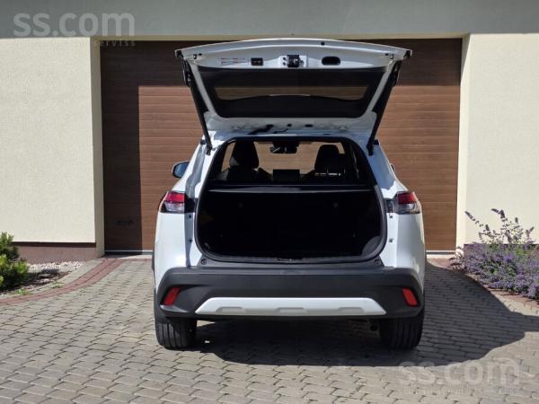 Белый Тойота Corolla Cross 2025 в Рига, объемом двигателя 2.00 л и пробегом 7 тыс. км за 37000 €, фото 9 на AUTOMOTO.COM.LV