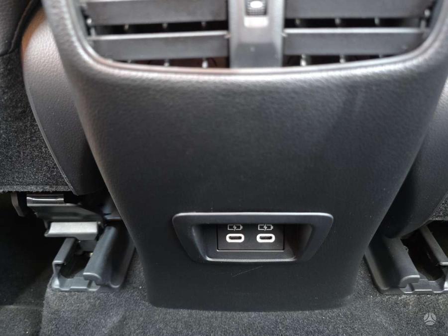 Balts Toyota Corolla Cross 2025 Rīga, ar dzinēja tilpumu 1.99 L un nobraukumu 7 tūkst. km par 37000 €, foto 17 vietnē AUTOMOTO.COM.LV