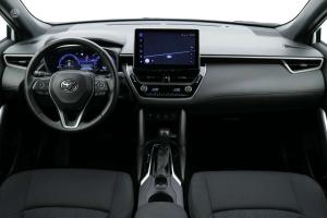 Белый Тойота Corolla Cross 2025 в Вильнюс, объемом двигателя 1.80 л и пробегом 43 тыс. км за 32900 €, фото 8 на AUTOMOTO.COM.LV