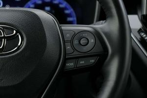 Белый Тойота Corolla Cross 2025 в Вильнюс, объемом двигателя 1.80 л и пробегом 43 тыс. км за 32900 €, фото 28 на AUTOMOTO.COM.LV