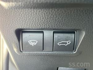 Balts Toyota Corolla Cross 2025 Rīga, ar dzinēja tilpumu 2.00 L un nobraukumu 43 tūkst. km par 33490 €, foto 21 vietnē AUTOMOTO.COM.LV