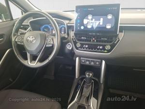 Белый Тойота Corolla Cross 2023 в Вильянди, объемом двигателя 1.80 л и пробегом 124 тыс. км за 24990 €, фото 10 на AUTOMOTO.COM.LV