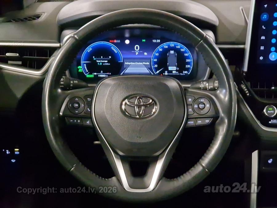 Balts Toyota Corolla Cross 2023 Tallina, ar dzinēja tilpumu 1.80 L un nobraukumu 139 tūkst. km par 24490 €, foto 13 vietnē AUTOMOTO.COM.LV