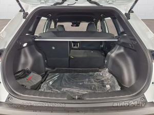 Balts Toyota Corolla Cross 2023 Tallina, ar dzinēja tilpumu 1.80 L un nobraukumu 118 tūkst. km par 24990 €, foto 11 vietnē AUTOMOTO.COM.LV