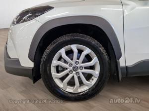Balts Toyota Corolla Cross 2023 Tallina, ar dzinēja tilpumu 1.80 L un nobraukumu 118 tūkst. km par 24990 €, foto 16 vietnē AUTOMOTO.COM.LV