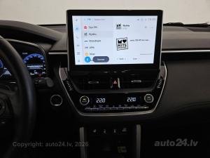Balts Toyota Corolla Cross 2023 Rakvere, ar dzinēja tilpumu 1.80 L un nobraukumu 34 tūkst. km par 28990 €, foto 10 vietnē AUTOMOTO.COM.LV