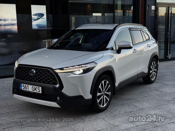 Тойота Corolla Cross 2023 в Таллин на AUTOMOTO.COM.LV Белый Тойота Corolla Cross 2023 в Таллин, объемом двигателя 1.80 л и пробегом 29 тыс. км за 28500 €, фото 1 на AUTOMOTO.COM.LV