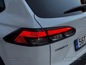 Белый Тойота Corolla Cross 2023 в Таллин, объемом двигателя 1.80 л и пробегом 29 тыс. км за 28500 €, фото 23 на AUTOMOTO.COM.LV
