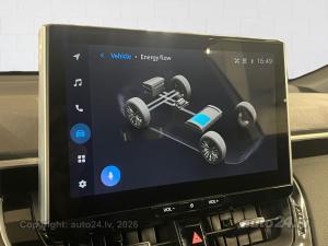 Белый Тойота Corolla Cross 2024 в Таллин, объемом двигателя 1.80 л и пробегом 85 тыс. км за 26990 €, фото 17 на AUTOMOTO.COM.LV