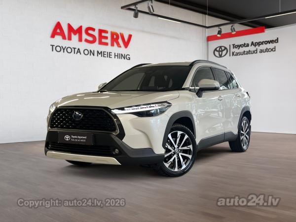 Balts Toyota Corolla Cross 2024 Tallina, ar dzinēja tilpumu 1.80 L un nobraukumu 121 tūkst. km par 25990 €, foto  vietnē AUTOMOTO.COM.LV