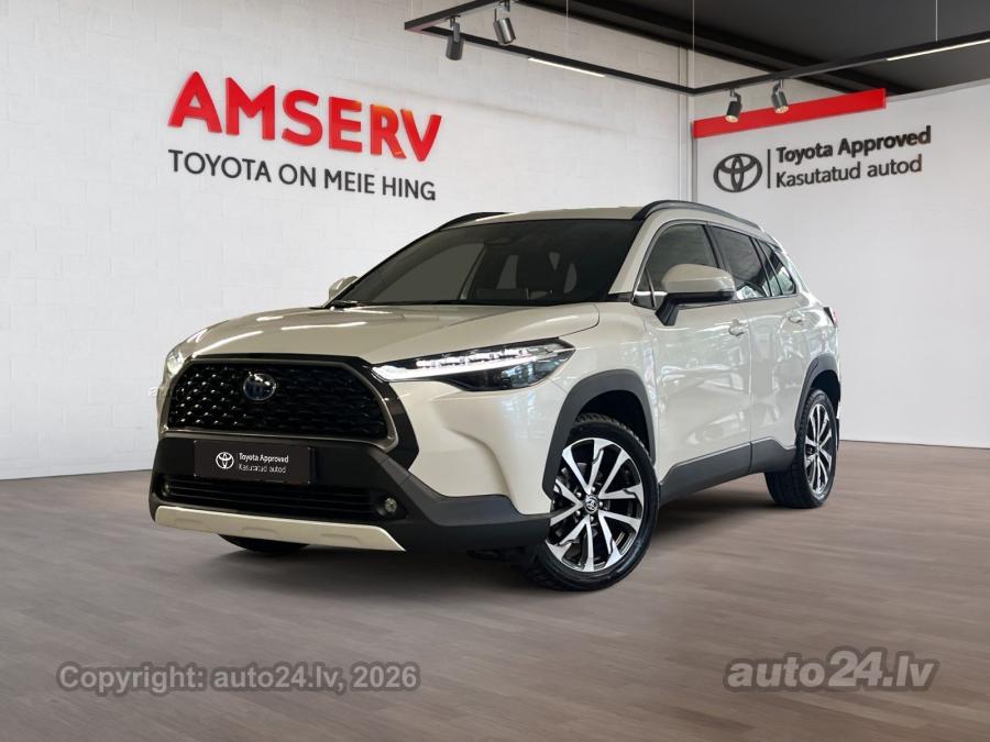 Белый Тойота Corolla Cross 2024 в Таллин, объемом двигателя 1.80 л и пробегом 85 тыс. км за 26990 €, фото 1 на AUTOMOTO.COM.LV