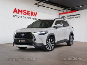 Белый Тойота Corolla Cross 2024 в Таллин, объемом двигателя 1.80 л и пробегом 159 тыс. км за 25490 €, фото  на AUTOMOTO.COM.LV