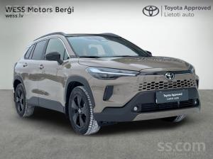 Dzeltens Toyota Corolla Cross 2025 Rīga, ar dzinēja tilpumu 2.00 L un nobraukumu 1000 tūkst. km par 46990 €, foto 29 vietnē AUTOMOTO.COM.LV