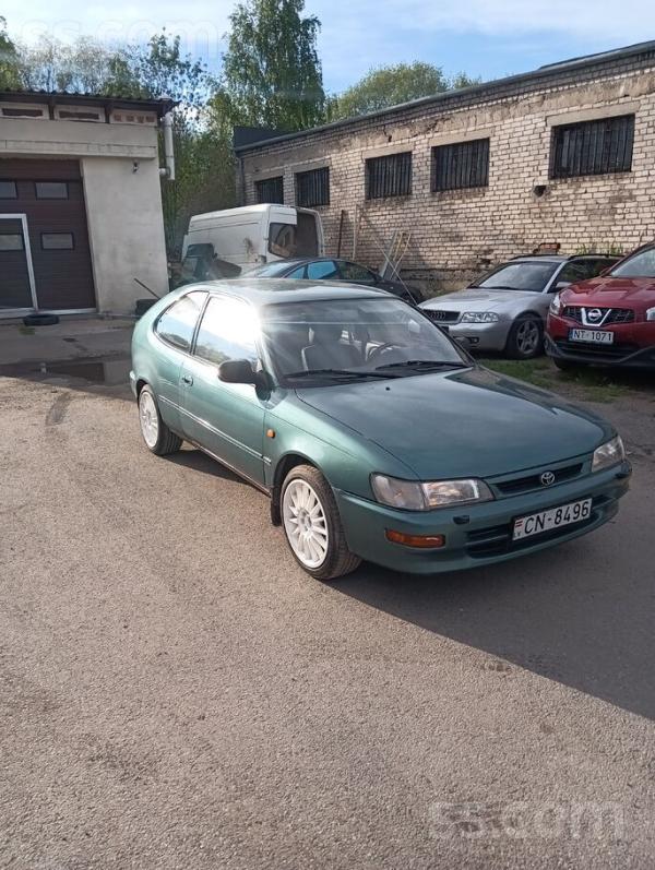 Зеленый Тойота Королла 1996 в Рига, объемом двигателя 1.60 л и пробегом 220 тыс. км за 1600 €, фото 4 на AUTOMOTO.COM.LV