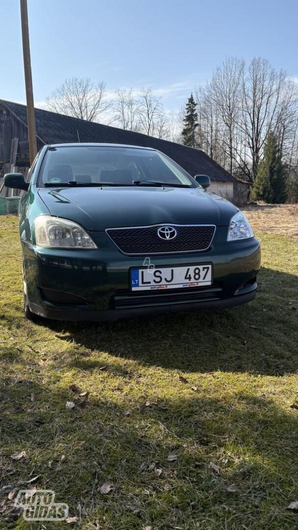 Zaļš Toyota Corolla 2003 Anykščiai, ar dzinēja tilpumu 2.00 L un nobraukumu 202 tūkst. km par 1450 €, foto 1 vietnē AUTOMOTO.COM.LV