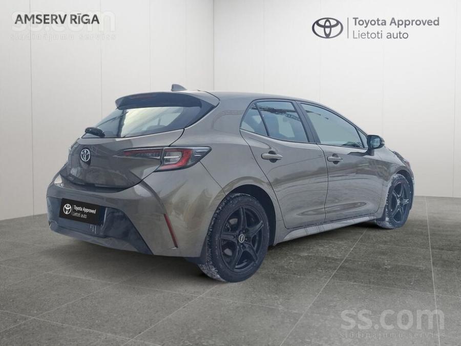 Zaļš Toyota Corolla 2019 Rīga, ar dzinēja tilpumu 1.20 L un nobraukumu 75 tūkst. km par 14500 €, foto 2 vietnē AUTOMOTO.COM.LV