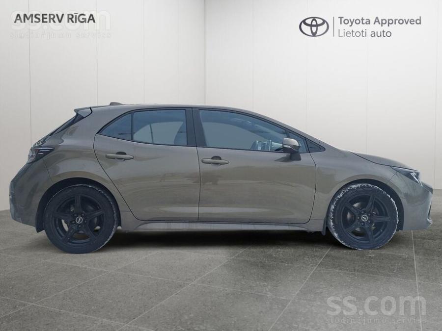 Zaļš Toyota Corolla 2019 Rīga, ar dzinēja tilpumu 1.20 L un nobraukumu 75 tūkst. km par 14500 €, foto 7 vietnē AUTOMOTO.COM.LV