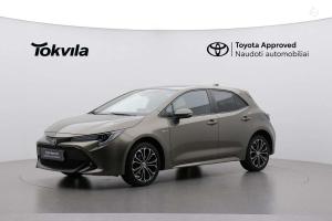 Green Toyota Corolla 2020 in Vilnius, with an engine capacity of 1.80 L and mileage of 70 thousand km for 20900 €, photo  on AUTOMOTO.COM.LV