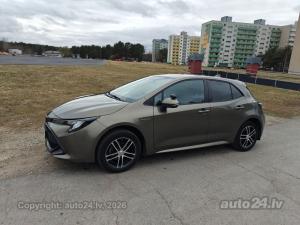 Zaļš Toyota Corolla 2021 Tallina, ar dzinēja tilpumu 1.80 L un nobraukumu 33 tūkst. km par 21000 €, foto 3 vietnē AUTOMOTO.COM.LV